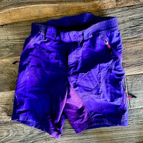 Endura | Shorts | Very Gently Used Womens Endura Mountain Bike Shorts With Padding | Poshmark